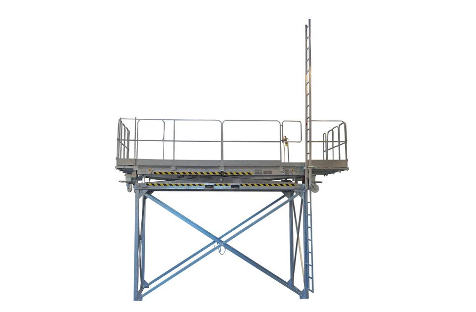 Masonry work platform for house construction, industrial construction ...