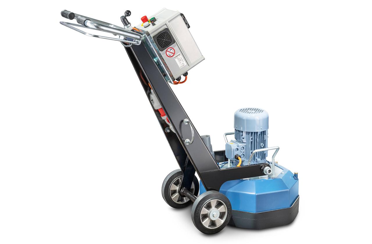 Compact grinding machine for dry and wet applications