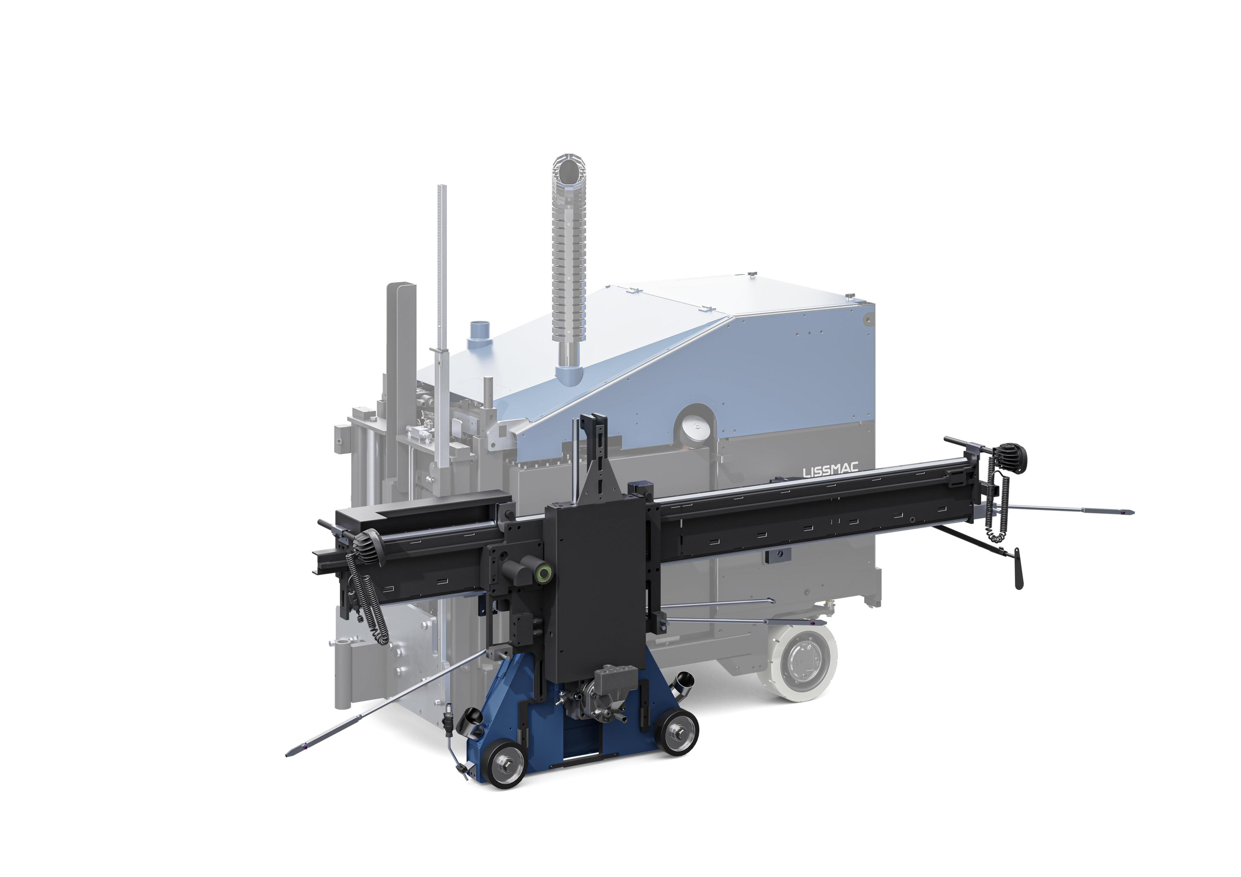 Diesel floor saw for asphalt and concrete