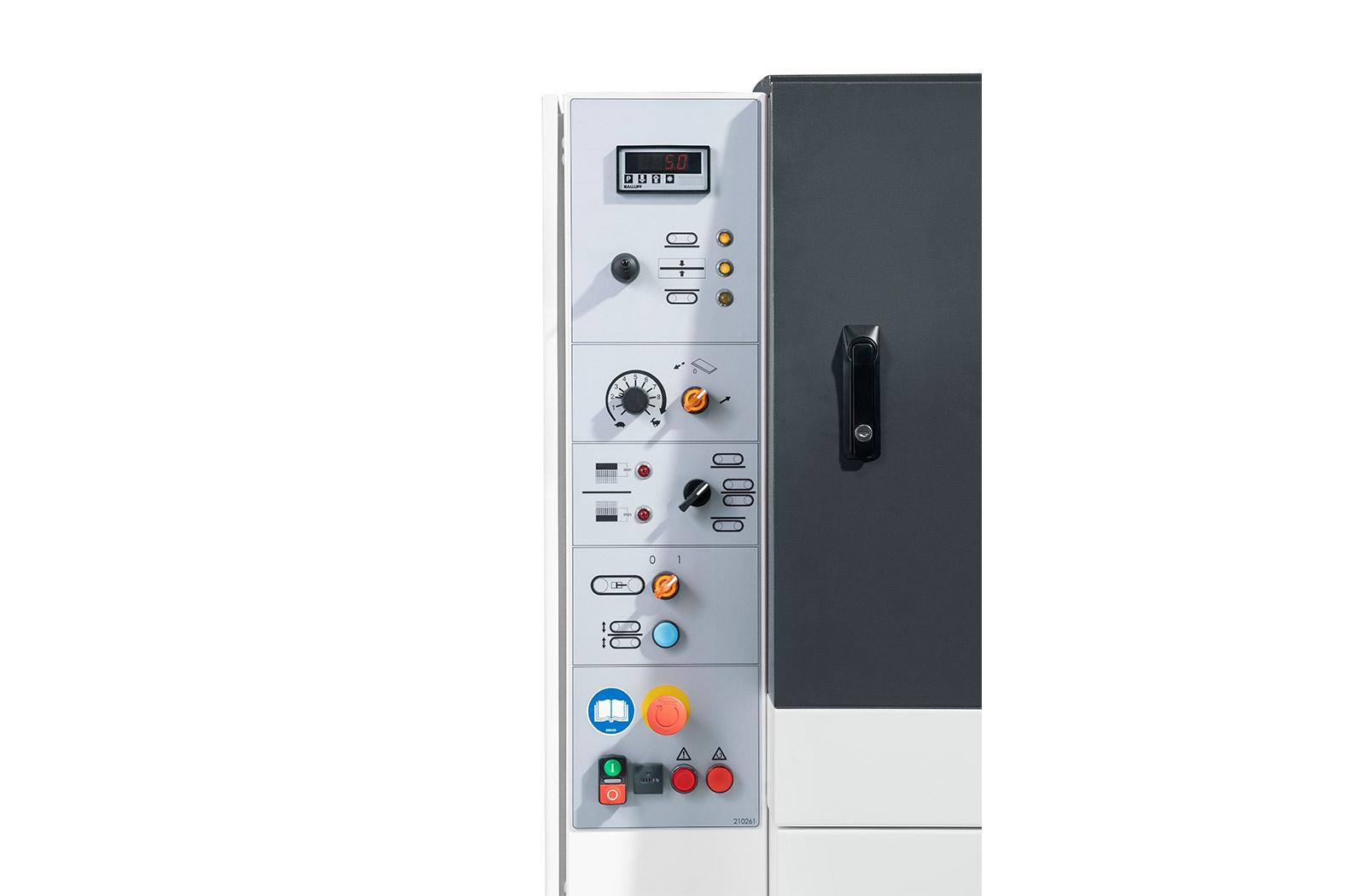Deburring machine for two-sided processing of laser and punched parts