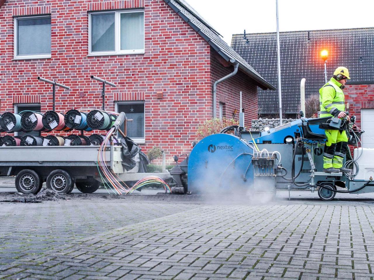 DIN 18220 - Method for laying pipes for fiber optic lines